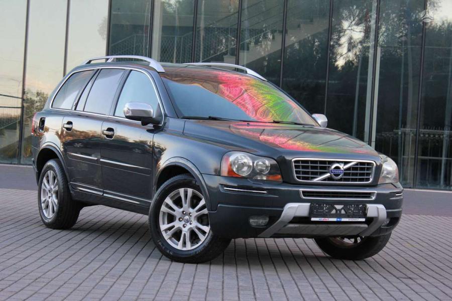 Pelēks Volvo XC90 2013 Šauļi, ar dzinēja tilpumu 3.19 L un nobraukumu 212 tūkst. km par 6900 €, foto 1 vietnē AUTOMOTO.COM.LV