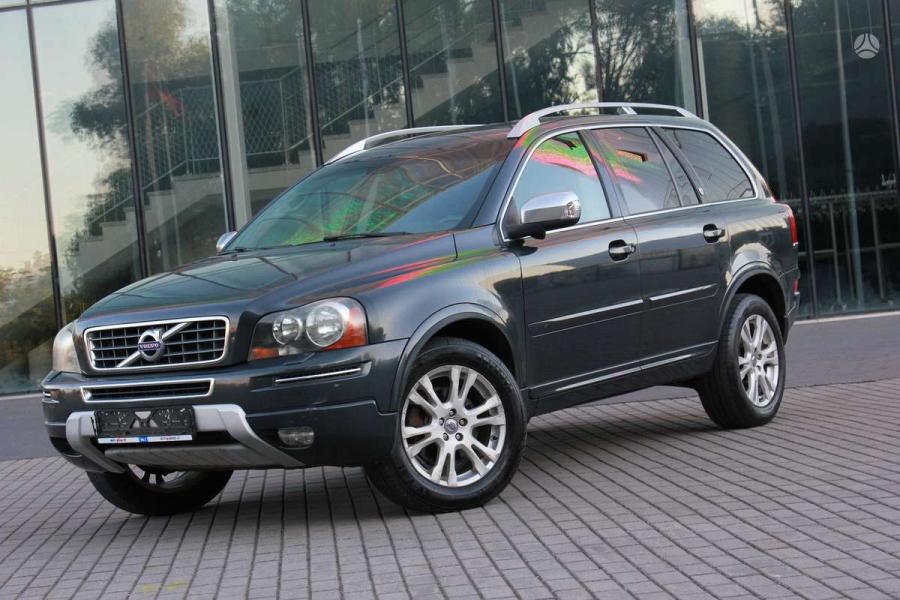 Pelēks Volvo XC90 2013 Šauļi, ar dzinēja tilpumu 3.19 L un nobraukumu 212 tūkst. km par 6900 €, foto 3 vietnē AUTOMOTO.COM.LV