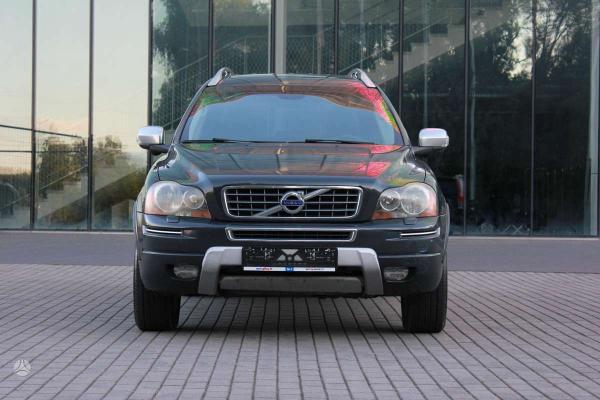 Pelēks Volvo XC90 2013 Šauļi, ar dzinēja tilpumu 3.19 L un nobraukumu 212 tūkst. km par 6900 €, foto 3 vietnē AUTOMOTO.COM.LV