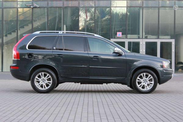 Pelēks Volvo XC90 2013 Šauļi, ar dzinēja tilpumu 3.19 L un nobraukumu 212 tūkst. km par 6900 €, foto 4 vietnē AUTOMOTO.COM.LV