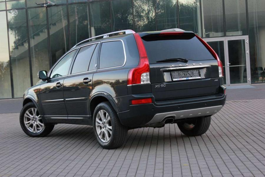 Pelēks Volvo XC90 2013 Šauļi, ar dzinēja tilpumu 3.19 L un nobraukumu 212 tūkst. km par 6900 €, foto 7 vietnē AUTOMOTO.COM.LV