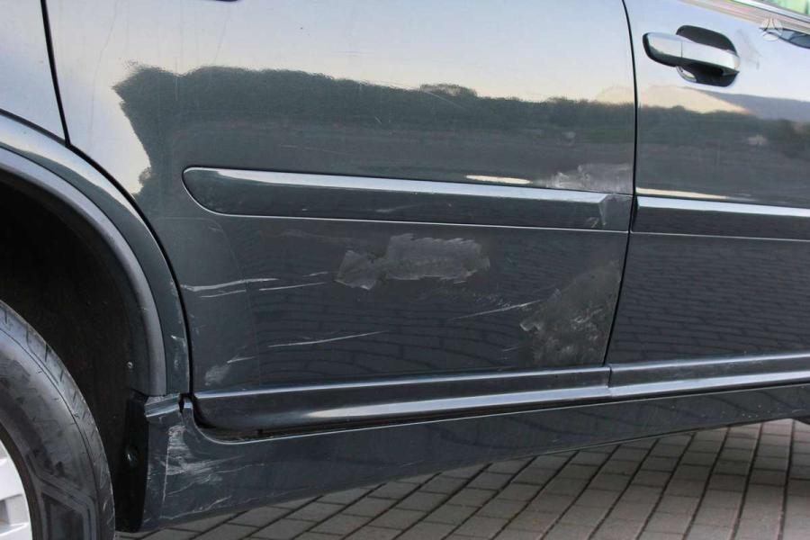 Pelēks Volvo XC90 2013 Šauļi, ar dzinēja tilpumu 3.19 L un nobraukumu 212 tūkst. km par 6900 €, foto 30 vietnē AUTOMOTO.COM.LV
