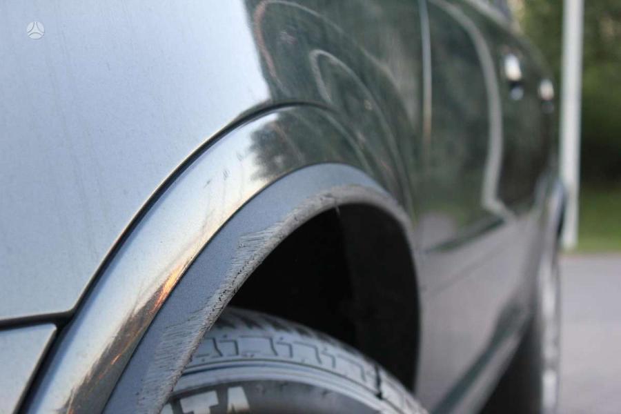 Pelēks Volvo XC90 2013 Šauļi, ar dzinēja tilpumu 3.19 L un nobraukumu 212 tūkst. km par 6900 €, foto 32 vietnē AUTOMOTO.COM.LV