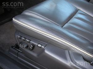 Grey Volvo XC90 2013 in Riga, with an engine capacity of 2.40 L and mileage of 0 thousand km for 13950 €, photo 19 on AUTOMOTO.COM.LV