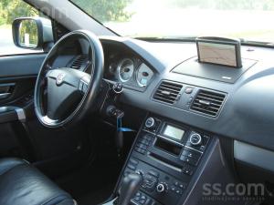 Grey Volvo XC90 2013 in Riga, with an engine capacity of 2.40 L and mileage of 0 thousand km for 13950 €, photo 29 on AUTOMOTO.COM.LV