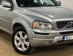 Grey Volvo XC90 2014 in Jurmala, with an engine capacity of 2.40 L and mileage of 204 thousand km for 13990 €, photo 5 on AUTOMOTO.COM.LV