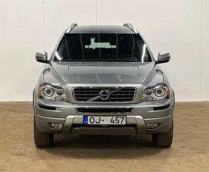 Grey Volvo XC90 2014 in Jurmala, with an engine capacity of 2.40 L and mileage of 204 thousand km for 13990 €, photo 6 on AUTOMOTO.COM.LV