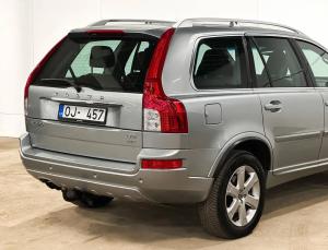 Grey Volvo XC90 2014 in Jurmala, with an engine capacity of 2.40 L and mileage of 204 thousand km for 13990 €, photo 10 on AUTOMOTO.COM.LV