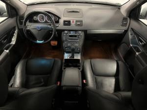 Grey Volvo XC90 2014 in Jurmala, with an engine capacity of 2.40 L and mileage of 204 thousand km for 13990 €, photo 24 on AUTOMOTO.COM.LV
