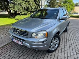 Grey Volvo XC90 2014 in Ogre, with an engine capacity of 2.40 L and mileage of 198 thousand km for 13280 €, photo 4 on AUTOMOTO.COM.LV