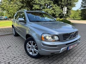 Grey Volvo XC90 2014 in Ogre, with an engine capacity of 2.40 L and mileage of 198 thousand km for 13280 €, photo 5 on AUTOMOTO.COM.LV