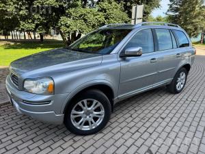 Grey Volvo XC90 2014 in Ogre, with an engine capacity of 2.40 L and mileage of 198 thousand km for 13280 €, photo 6 on AUTOMOTO.COM.LV