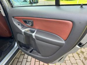 Grey Volvo XC90 2014 in Ogre, with an engine capacity of 2.40 L and mileage of 198 thousand km for 13280 €, photo 20 on AUTOMOTO.COM.LV
