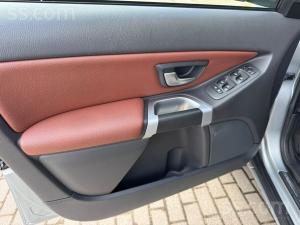 Grey Volvo XC90 2014 in Ogre, with an engine capacity of 2.40 L and mileage of 198 thousand km for 13280 €, photo 21 on AUTOMOTO.COM.LV