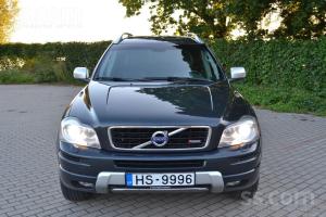 Grey Volvo XC90 2014 in Jurmala, with an engine capacity of 2.40 L and mileage of 271 thousand km for 12200 €, photo 7 on AUTOMOTO.COM.LV