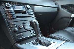 Grey Volvo XC90 2014 in Jurmala, with an engine capacity of 2.40 L and mileage of 271 thousand km for 12200 €, photo 16 on AUTOMOTO.COM.LV