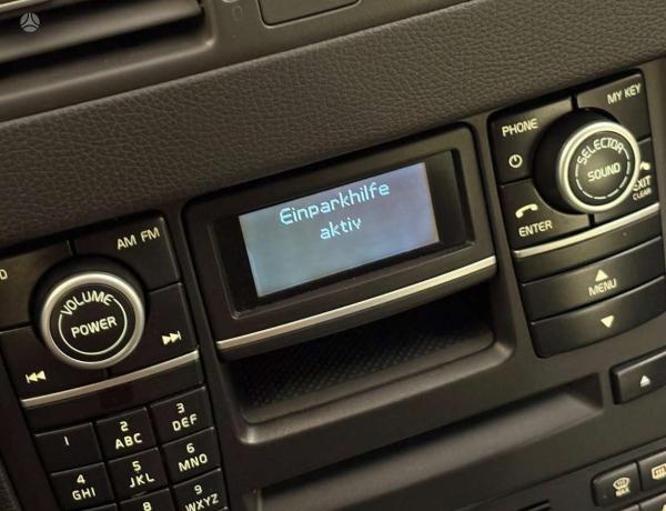 Pelēks Volvo XC90 2014 Marijampole, ar dzinēja tilpumu 2.40 L un nobraukumu 270 tūkst. km par 12750 €, foto 9 vietnē AUTOMOTO.COM.LV