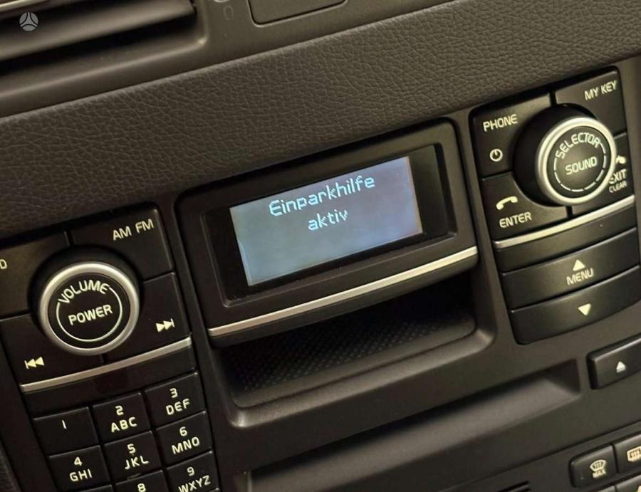 Pelēks Volvo XC90 2014 Marijampole, ar dzinēja tilpumu 2.40 L un nobraukumu 270 tūkst. km par 12750 €, foto 9 vietnē AUTOMOTO.COM.LV