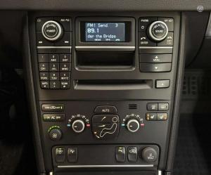 Pelēks Volvo XC90 2014 Marijampole, ar dzinēja tilpumu 2.40 L un nobraukumu 270 tūkst. km par 12750 €, foto 10 vietnē AUTOMOTO.COM.LV