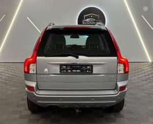 Pelēks Volvo XC90 2014 Marijampole, ar dzinēja tilpumu 2.40 L un nobraukumu 270 tūkst. km par 12750 €, foto 29 vietnē AUTOMOTO.COM.LV