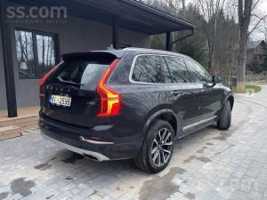 Grey Volvo XC90 2015 in Riga, with an engine capacity of 2.00 L and mileage of 168 thousand km for 19900 €, photo 4 on AUTOMOTO.COM.LV