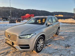 Pelēks Volvo XC90 2015 Viļņa, ar dzinēja tilpumu 1.97 L un nobraukumu 257 tūkst. km par 17900 €, foto  vietnē AUTOMOTO.COM.LV