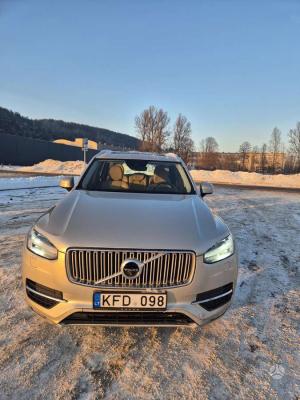 Grey Volvo XC90 2015 in Vilnius, with an engine capacity of 1.97 L and mileage of 257 thousand km for 17900 €, photo 2 on AUTOMOTO.COM.LV