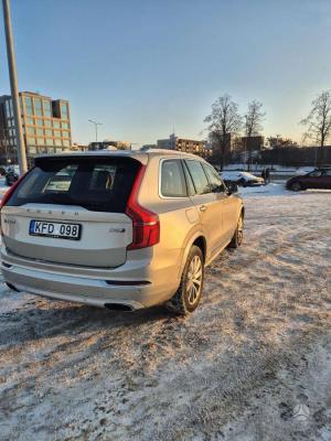 Grey Volvo XC90 2015 in Vilnius, with an engine capacity of 1.97 L and mileage of 257 thousand km for 17900 €, photo 4 on AUTOMOTO.COM.LV
