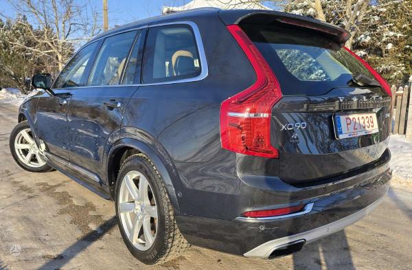 Pelēks Volvo XC90 2015 Kauņa, ar dzinēja tilpumu 1.97 L un nobraukumu 290 tūkst. km par 18999 €, foto 6 vietnē AUTOMOTO.COM.LV
