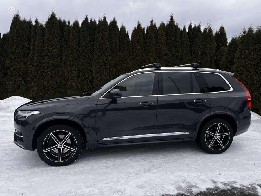 Grey Volvo XC90 2015 in Vilnius, with an engine capacity of 1.97 L and mileage of 252 thousand km for 22500 €, photo 5 on AUTOMOTO.COM.LV