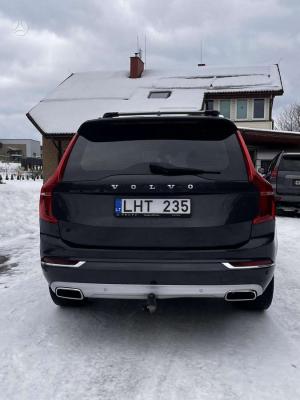Grey Volvo XC90 2015 in Vilnius, with an engine capacity of 1.97 L and mileage of 252 thousand km for 22500 €, photo 6 on AUTOMOTO.COM.LV
