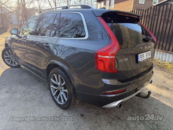 Pelēks Volvo XC90 2015 Tallina, ar dzinēja tilpumu 2.00 L un nobraukumu 294 tūkst. km par 16500 €, foto 2 vietnē AUTOMOTO.COM.LV