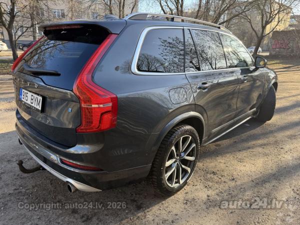 Pelēks Volvo XC90 2015 Tallina, ar dzinēja tilpumu 2.00 L un nobraukumu 294 tūkst. km par 16500 €, foto 3 vietnē AUTOMOTO.COM.LV