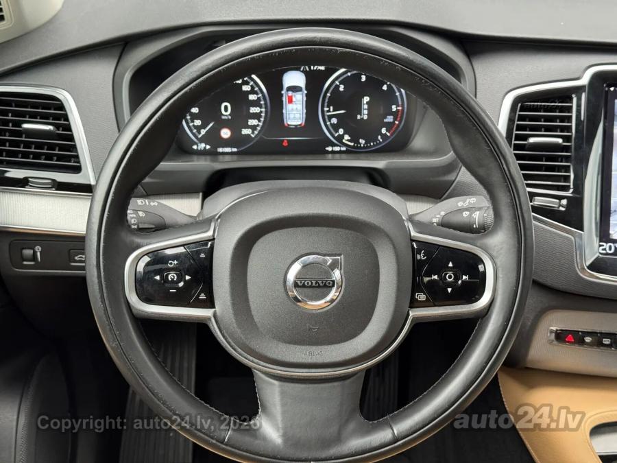 Pelēks Volvo XC90 2015 Tallina, ar dzinēja tilpumu 2.00 L un nobraukumu 161 tūkst. km par 25995 €, foto 13 vietnē AUTOMOTO.COM.LV