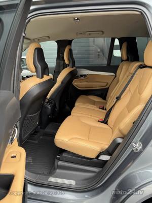 Pelēks Volvo XC90 2015 Tallina, ar dzinēja tilpumu 2.00 L un nobraukumu 161 tūkst. km par 25995 €, foto 17 vietnē AUTOMOTO.COM.LV