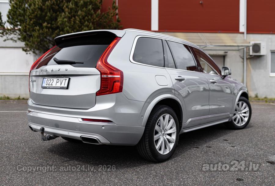 Grey Volvo XC90 2015 in Tallinn, with an engine capacity of 2.00 L and mileage of 325 thousand km for 16900 €, photo 4 on AUTOMOTO.COM.LV