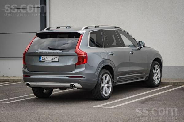 Pelēks Volvo XC90 2015 Rīga, ar dzinēja tilpumu 2.00 L un nobraukumu 319 tūkst. km par 14990 €, foto 4 vietnē AUTOMOTO.COM.LV