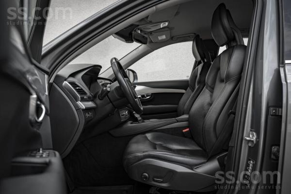 Pelēks Volvo XC90 2015 Rīga, ar dzinēja tilpumu 2.00 L un nobraukumu 319 tūkst. km par 14990 €, foto 9 vietnē AUTOMOTO.COM.LV