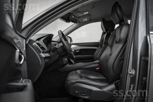 Pelēks Volvo XC90 2015 Rīga, ar dzinēja tilpumu 2.00 L un nobraukumu 319 tūkst. km par 14990 €, foto 10 vietnē AUTOMOTO.COM.LV