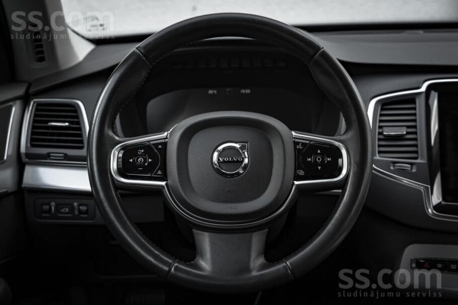 Pelēks Volvo XC90 2015 Rīga, ar dzinēja tilpumu 2.00 L un nobraukumu 319 tūkst. km par 14990 €, foto 20 vietnē AUTOMOTO.COM.LV