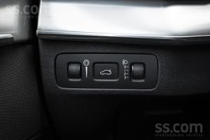 Pelēks Volvo XC90 2015 Rīga, ar dzinēja tilpumu 2.00 L un nobraukumu 319 tūkst. km par 14990 €, foto 30 vietnē AUTOMOTO.COM.LV
