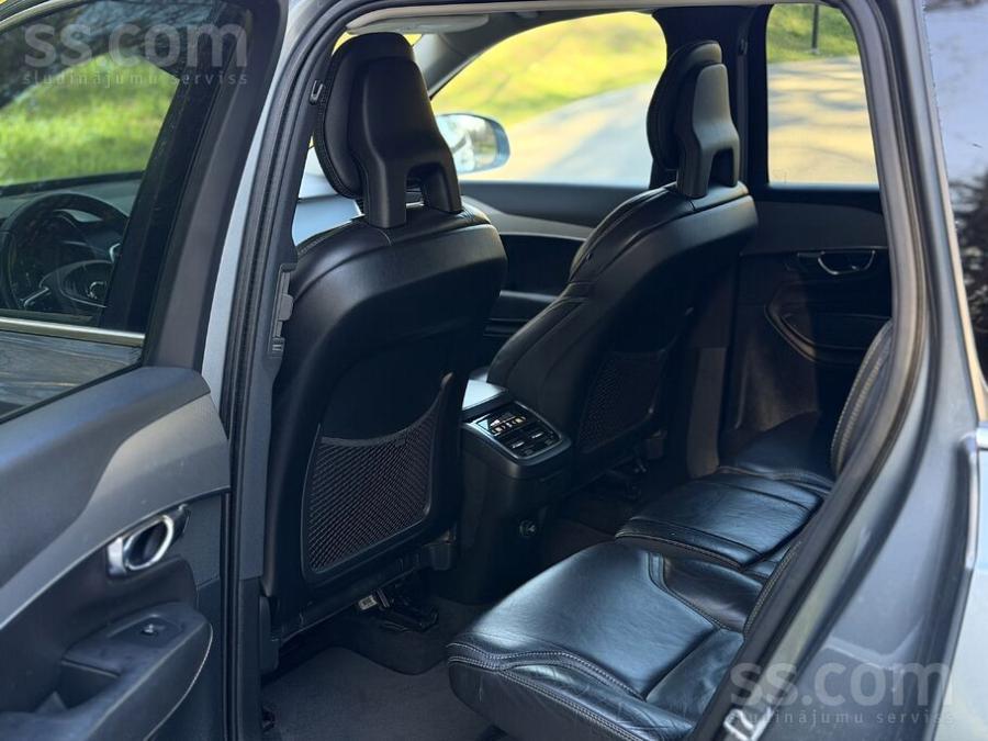 Pelēks Volvo XC90 2015 Ogre, ar dzinēja tilpumu 2.00 L un nobraukumu 340 tūkst. km par 14900 €, foto 7 vietnē AUTOMOTO.COM.LV