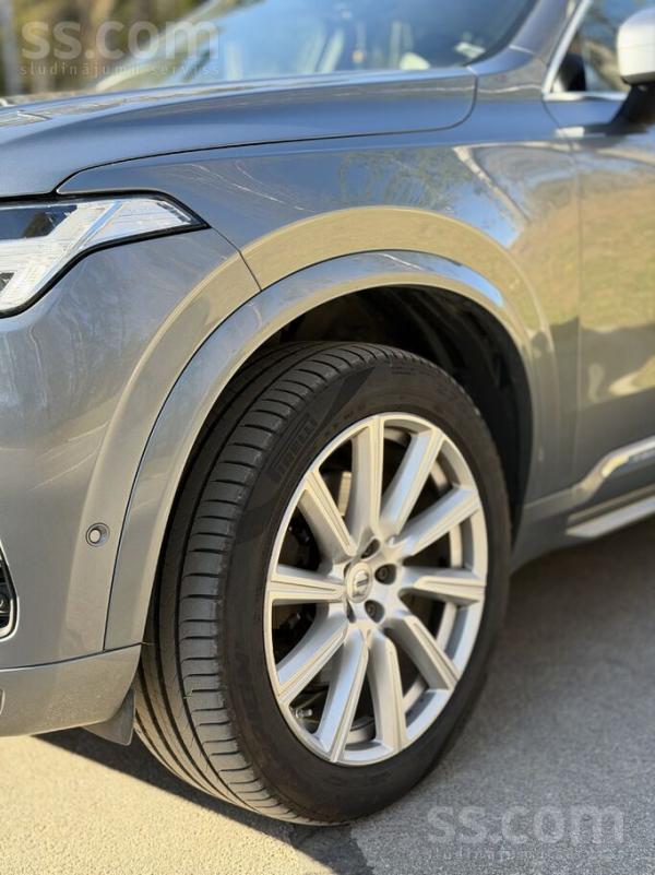 Pelēks Volvo XC90 2015 Ogre, ar dzinēja tilpumu 2.00 L un nobraukumu 340 tūkst. km par 14900 €, foto 8 vietnē AUTOMOTO.COM.LV