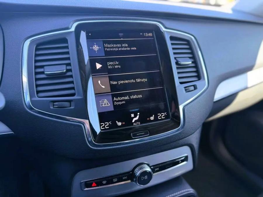 Pelēks Volvo XC90 2015 Rīga, ar dzinēja tilpumu 2.00 L un nobraukumu 283 tūkst. km par 16350 €, foto 22 vietnē AUTOMOTO.COM.LV