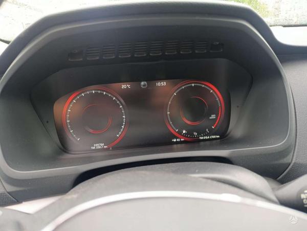 Grey Volvo XC90 2015 in Kaunas, with an engine capacity of 1.97 L and mileage of 249 thousand km for 14999 €, photo 7 on AUTOMOTO.COM.LV