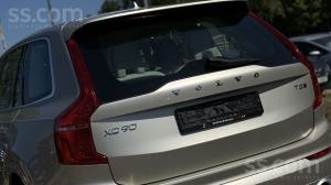 Grey Volvo XC90 2015 in Jelgava, with an engine capacity of 2.00 L and mileage of 185 thousand km for 19990 €, photo 7 on AUTOMOTO.COM.LV