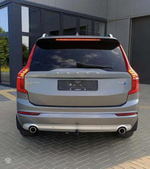 Grey Volvo XC90 2015 in Kaunas, with an engine capacity of 2.00 L and mileage of 249 thousand km for 16800 €, photo 5 on AUTOMOTO.COM.LV