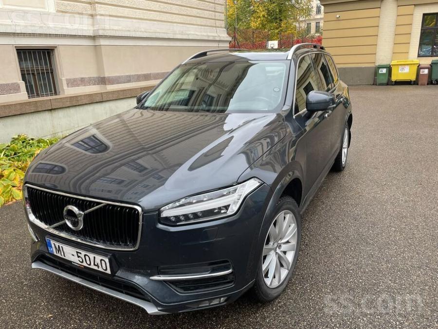 Grey Volvo XC90 2015 in Riga, with an engine capacity of 2.00 L and mileage of 385 thousand km for 9620 €, photo 3 on AUTOMOTO.COM.LV