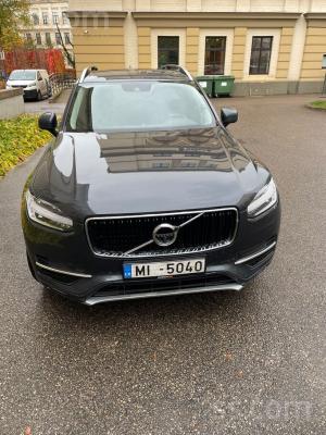 Grey Volvo XC90 2015 in Riga, with an engine capacity of 2.00 L and mileage of 385 thousand km for 9620 €, photo 4 on AUTOMOTO.COM.LV