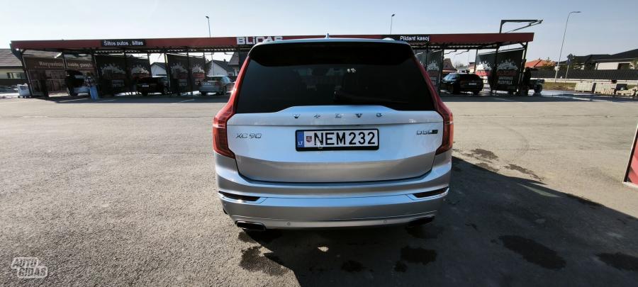 Grey Volvo XC90 2015 in Klaipeda, with an engine capacity of 2.00 L and mileage of 380 thousand km for 18999 €, photo 5 on AUTOMOTO.COM.LV